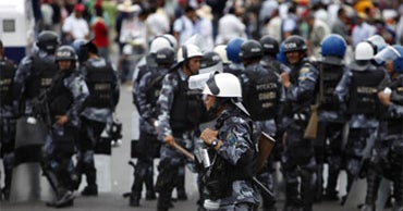 Honduran Leaders Vow to Restore Freedoms - CBS News
