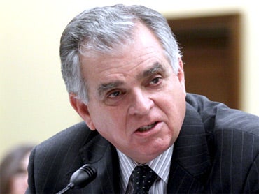 Ray LaHood: Street Signs Plan "Makes No Sense" - CBS News