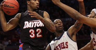 UNC and Dayton to Play for NIT Title - CBS News