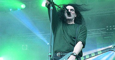 Peter Steele, Type O Negative Singer, Has Died - CBS News