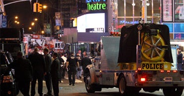 Who Was Behind the Times Square Bomb Scare? - CBS News