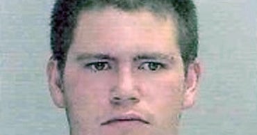 Drunk Pig Slasher Pleads Guilty After Stabbing 29 Pigs - CBS News