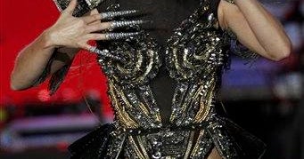 Fallujah's Houses Of Horror - CBS News