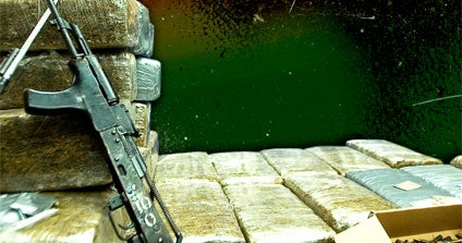 Smugglers Threaten Police in Arizona Border City After 400 Pound ...