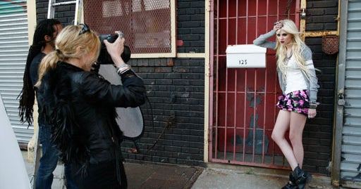 Material Girl: Behind the Scenes