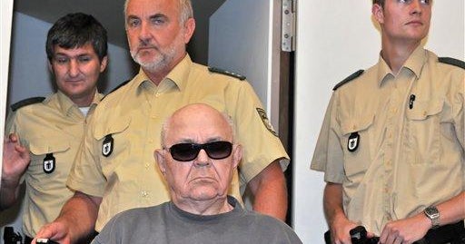 'Baby 81' Reunited With Parents - CBS News