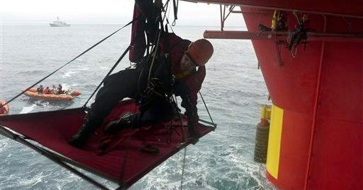 Teens Arrested For School Bombing Plot - CBS News