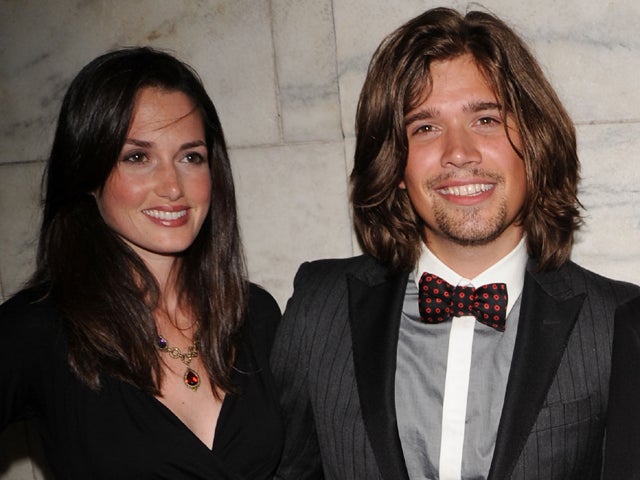 Zac Hanson, Wife Welcome Second Child - CBS News
