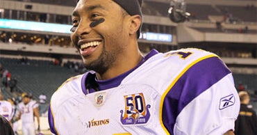 Webb and Vikings Upset Vick, Eagles 24-14 - CBS News