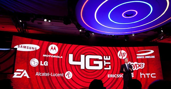 How a Verizon iPhone Changes Everything - CBS News