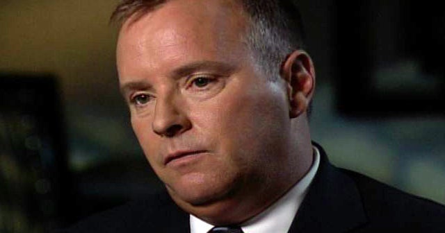 Extra: Detective on alleged murder-for-hire plot - CBS News