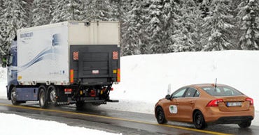 System Designed for Stress-Free Road Driving - CBS News