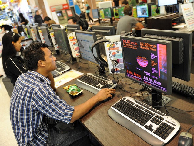 Internet Chaos, Interrupted? - CBS News