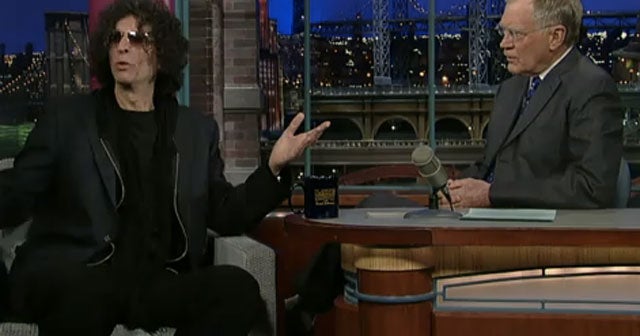 Howard Stern Apologizes to David Letterman on "Late Show" - CBS News