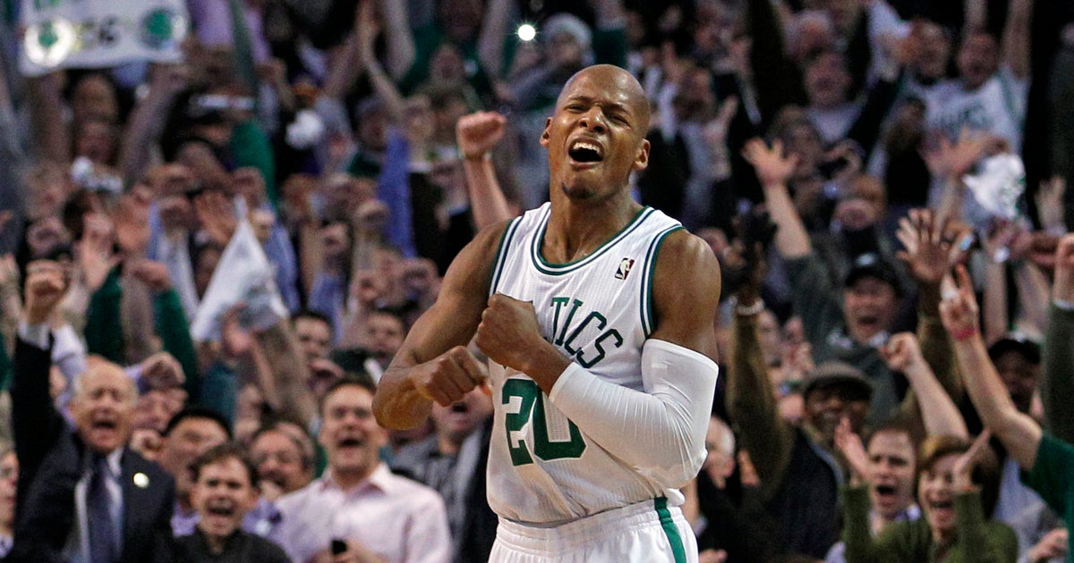 Ray Allen Breaks Reggie Miller's 3-Point Record - CBS News