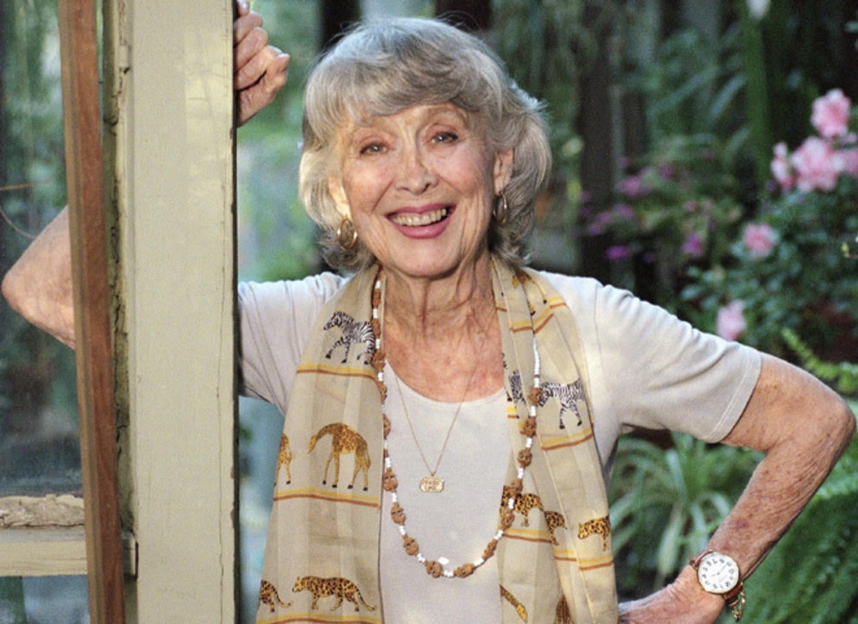 In memoriam: Stars we lost in 2011