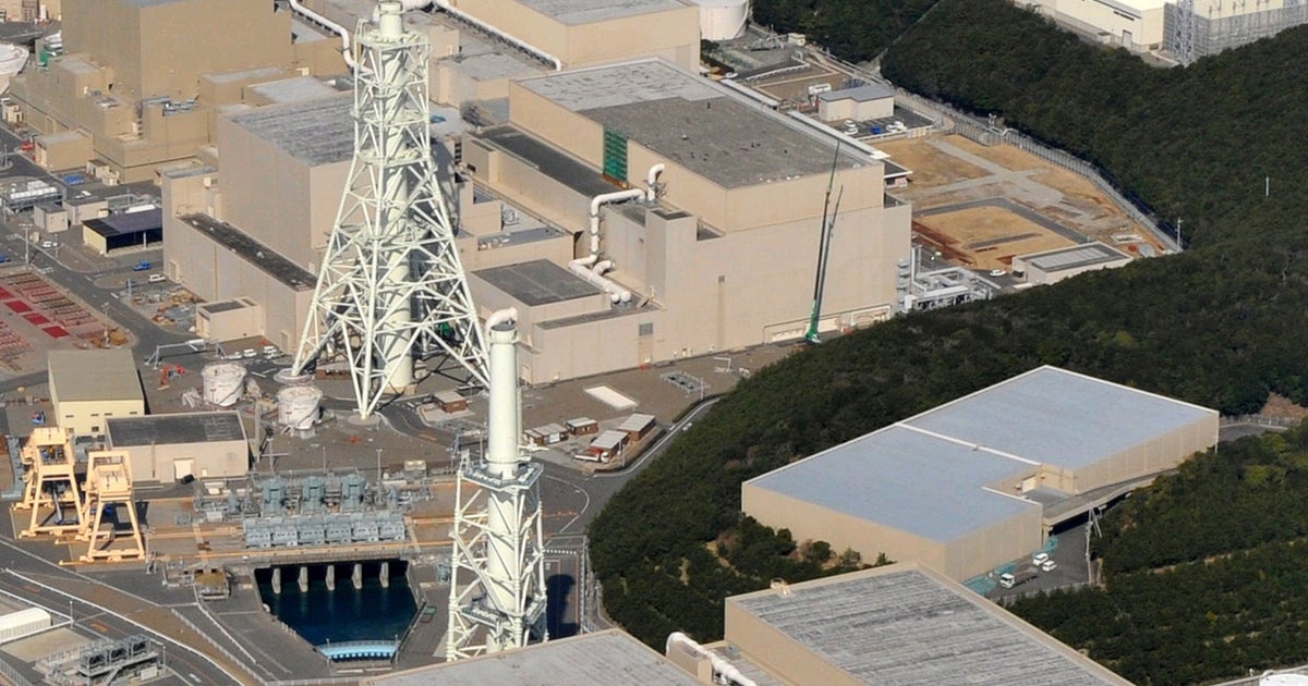 Japan nuke plant to shut down over quake fears - CBS News
