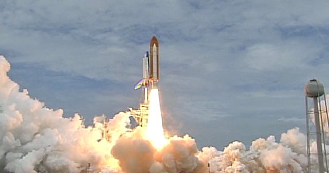 Atlantis lifts off on last space shuttle mission - CBS News