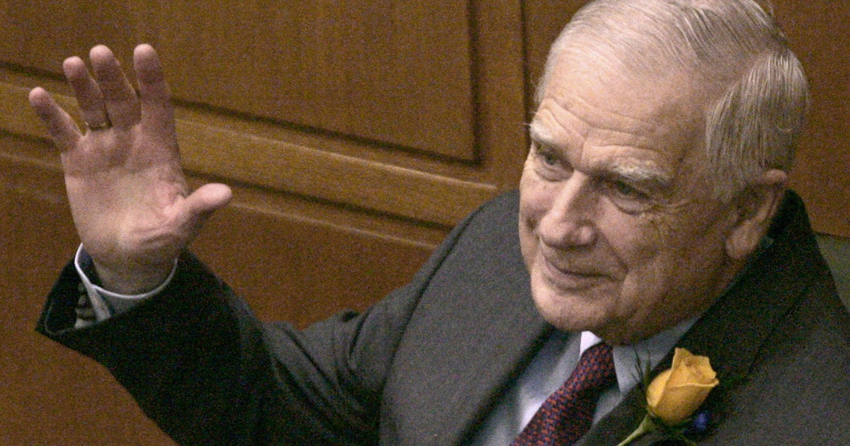 Mark Hatfield, longtime Ore. Senator, dies at 89 - CBS News