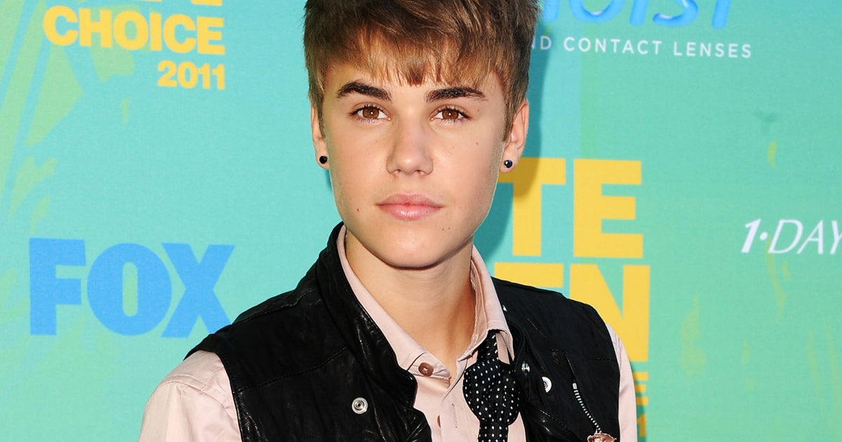 Justin Bieber headed to Fashion's Night Out - CBS News