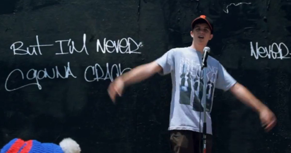 George Watsky performs Lupe Fiasco rap mini-mix with "Show Goes On ...