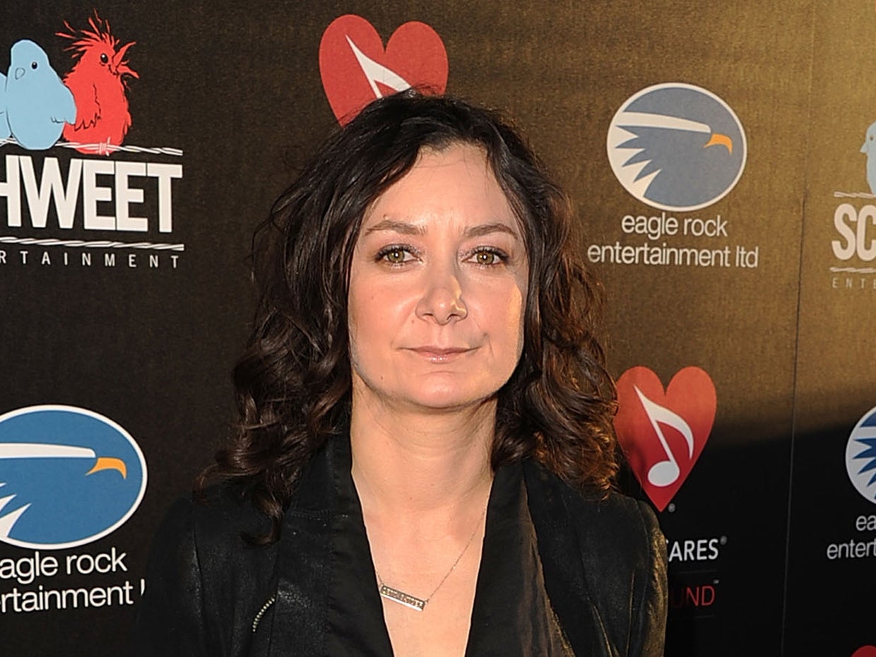 Sara Gilbert and longtime partner Allison Adler split - CBS News