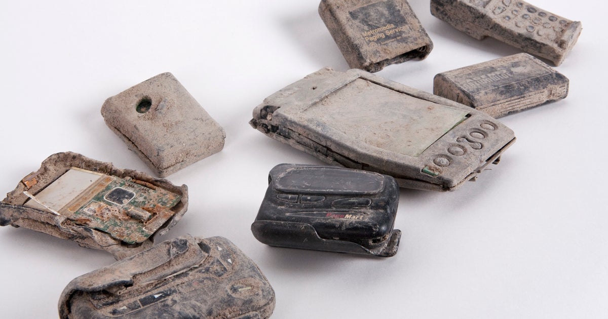 D.C. museum 1st to show FBI evidence from 9/11 - CBS News