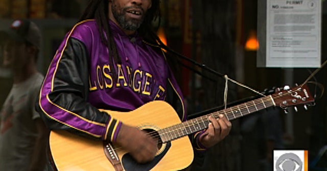 Homeless man's soulful singing leads to stardom - CBS News