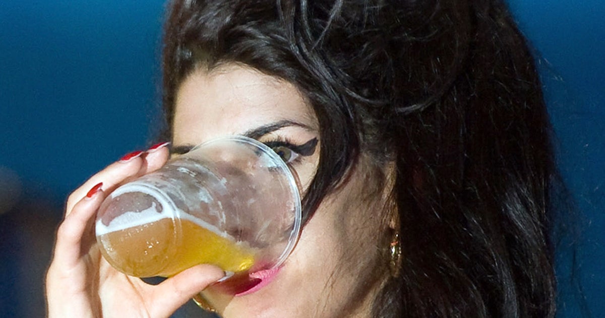 Amy Winehouse death puts alcohol poisoning in spotlight - CBS News