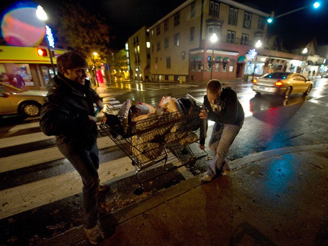 Penn State riots after Paterno's ousting