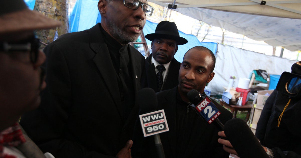 Prayer event puts Detroit Muslims on edge - CBS News