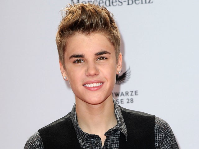 Justin Bieber paternity suit dropped - CBS News