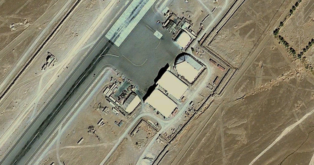 U.S. vacates Pakistani air base - CBS News