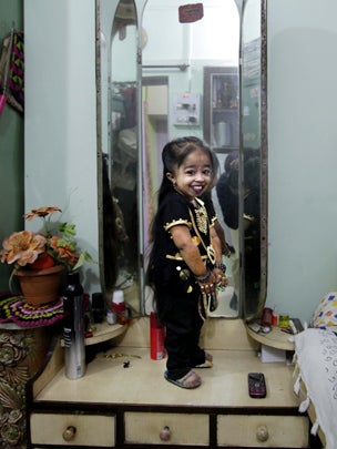 2-foot tall Indian woman named world's shortest