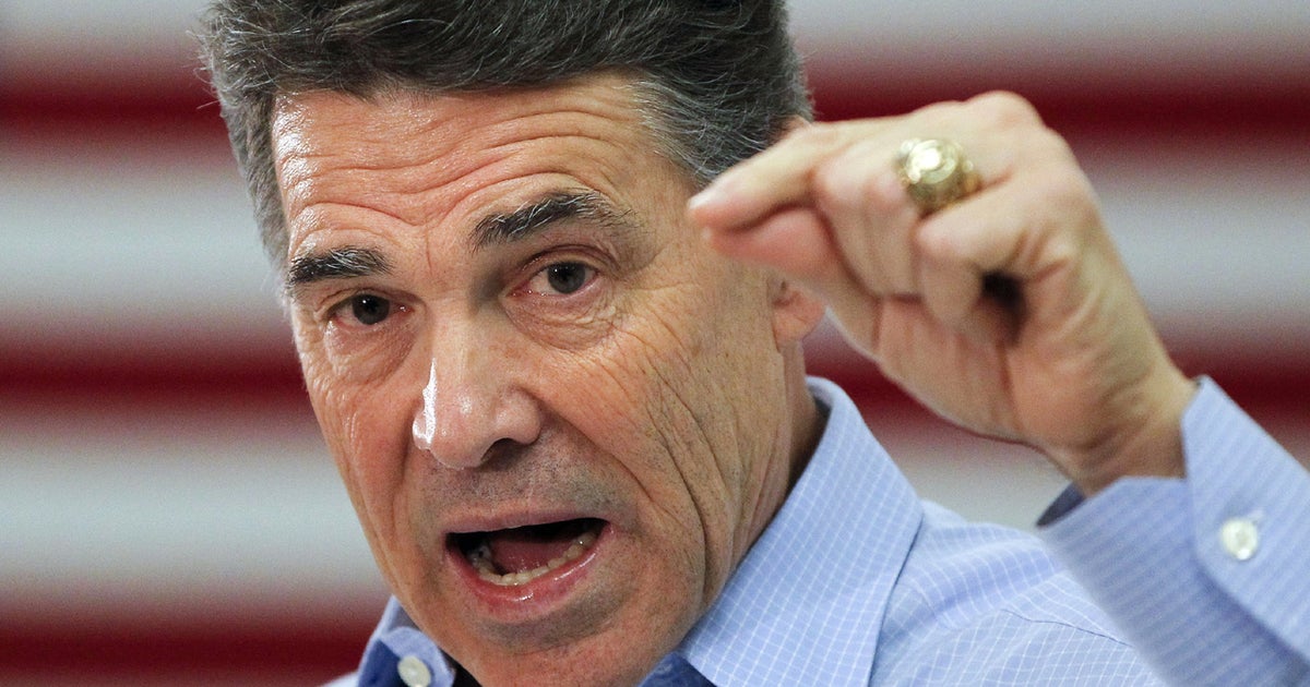 Perry confronted over fracking, gays in military - CBS News