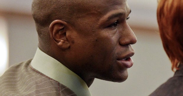 Floyd Mayweather gets 90 jail days in Vegas case - CBS News