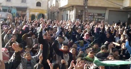 Hundreds of thousands in Syria protest gov't - CBS News