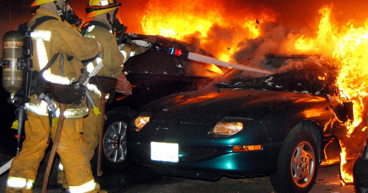 Los Angeles arson suspect probed in German fire - CBS News