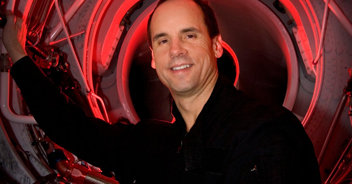 Micron CEO Steve Appleton dies in plane crash - CBS News