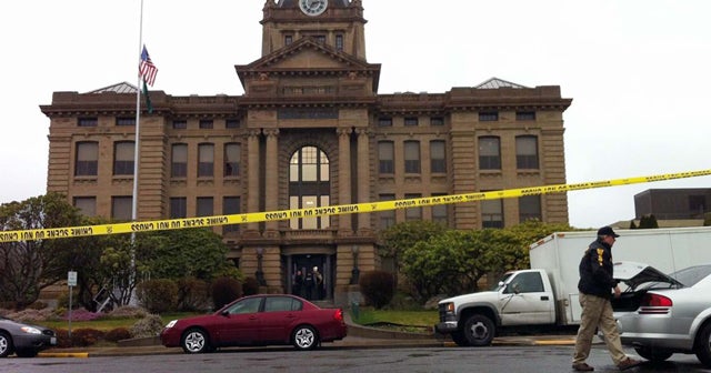 Suspect arrested in Wash. courthouse attack - CBS News