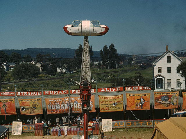 Rare color photos from 1930s-40s
