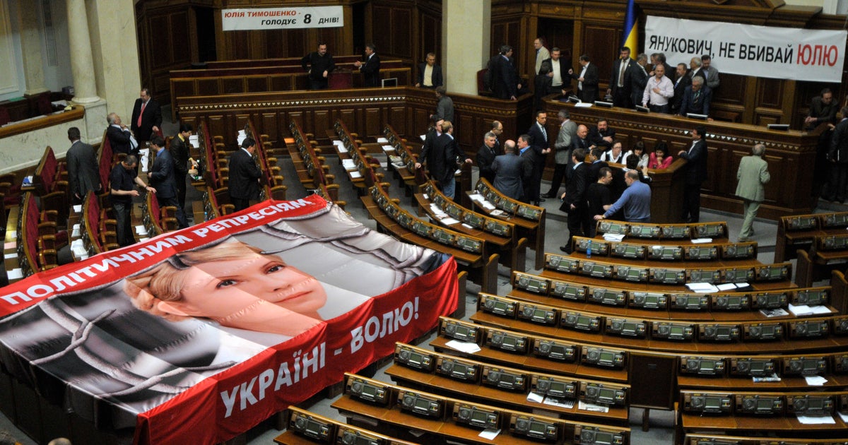 Tymoshenko wasting away in prison, family says - CBS News