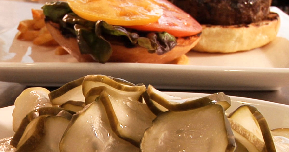 Memorial Day burgers are better with homemade pickles - CBS News