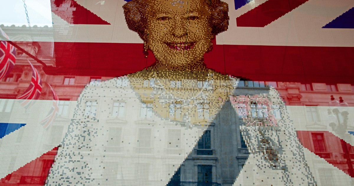 Looking back on the Queen's 60 year reign - CBS News