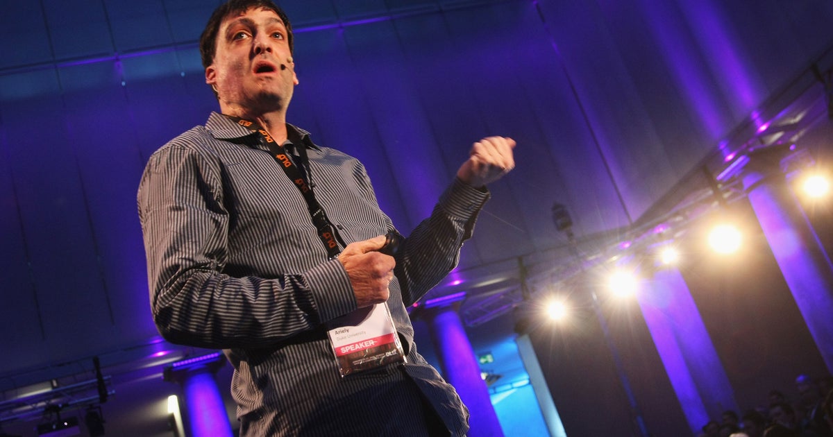 How to keep your financial advisor honest - CBS News