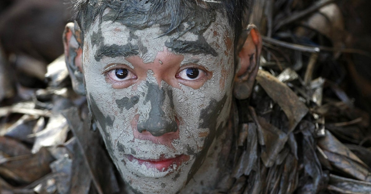 Philippines mud festival