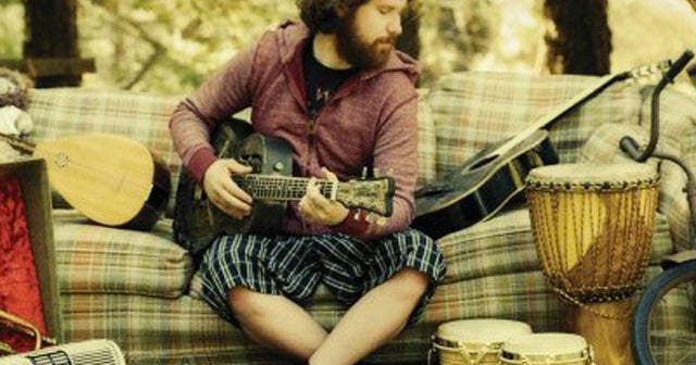 Casey Abrams of "American Idol" fame releases debut album - CBS News