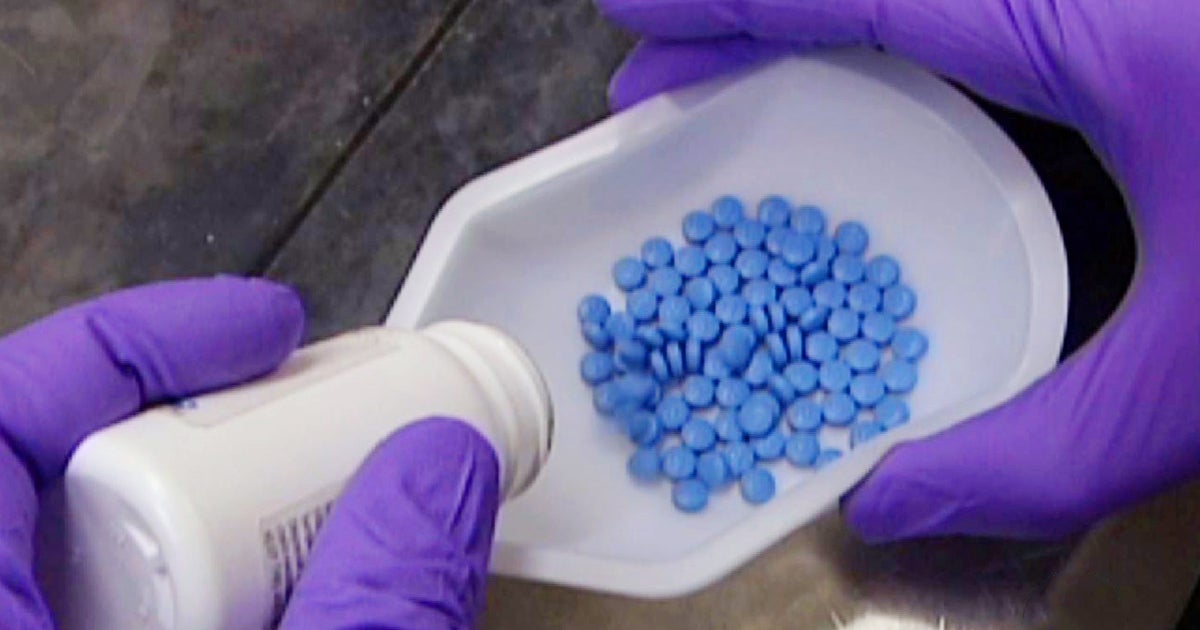 FDA approves new diet drug - CBS News