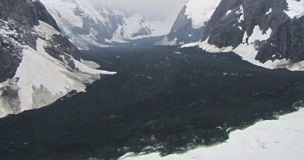 Massive landslide in Alaska sweeps over glacier - CBS News