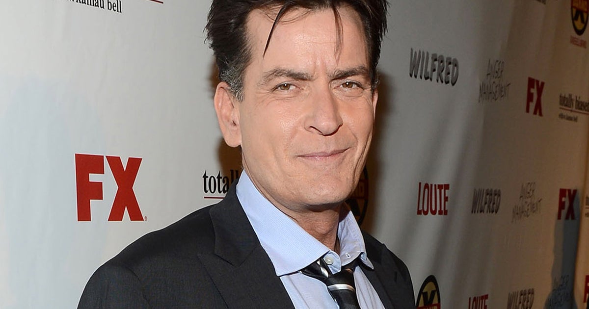 Charlie Sheen sitcom poised for 90-episode pickup - CBS News